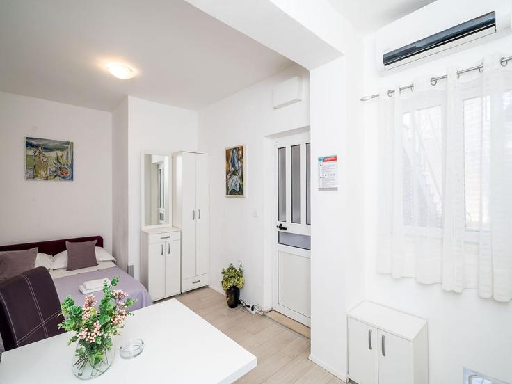 Furnished 1-bedroom apartments for rent in Ploče iza grada, Dubrovnik